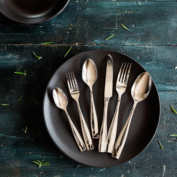 Les meilleures sets de couverts du moment en janvier 2026