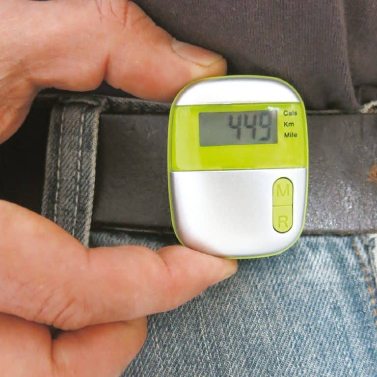 Guide d'achat des podomètres : tests, avis, comparatif en mars 2024