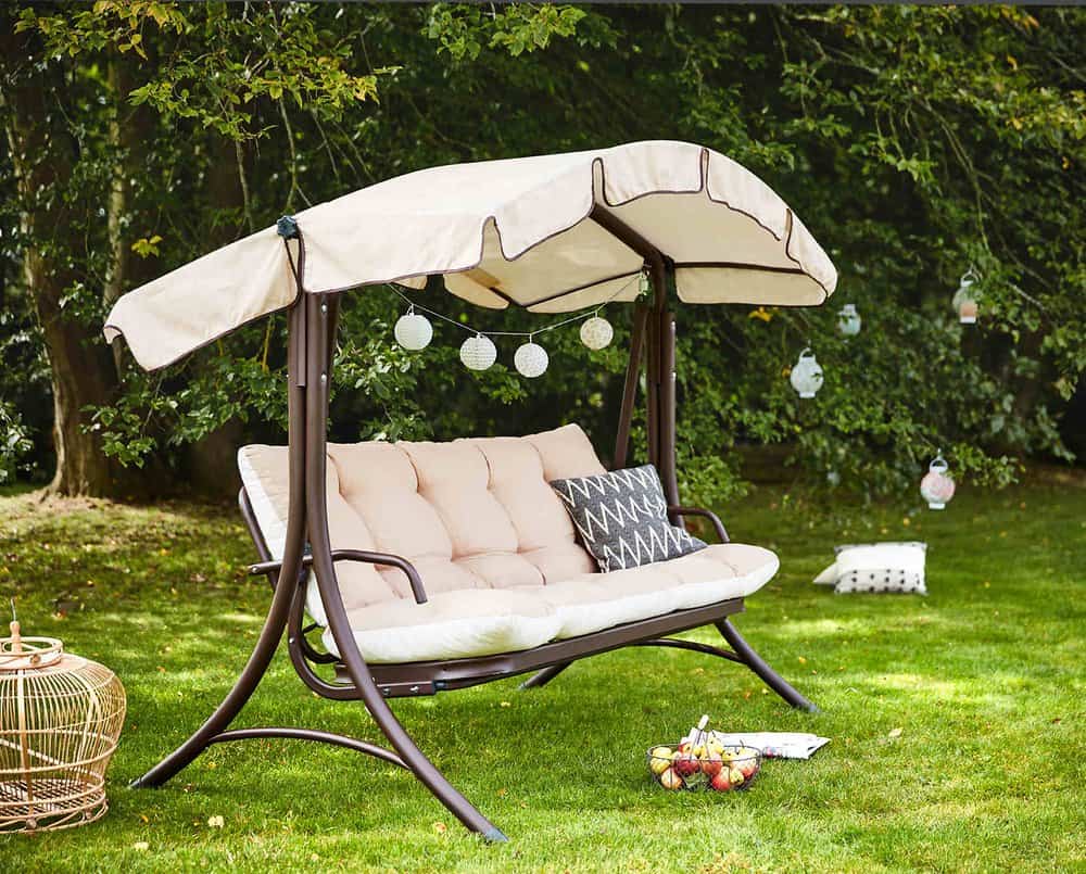Balancelle de jardin : quel modèle choisir ? en février 2026